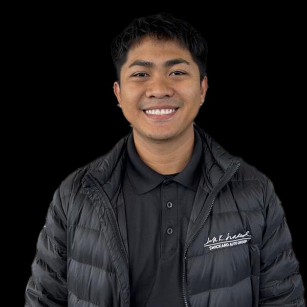 Mercedes-Benz of Seattle Staff - Seattle Mercedes-Benz dealer in ...